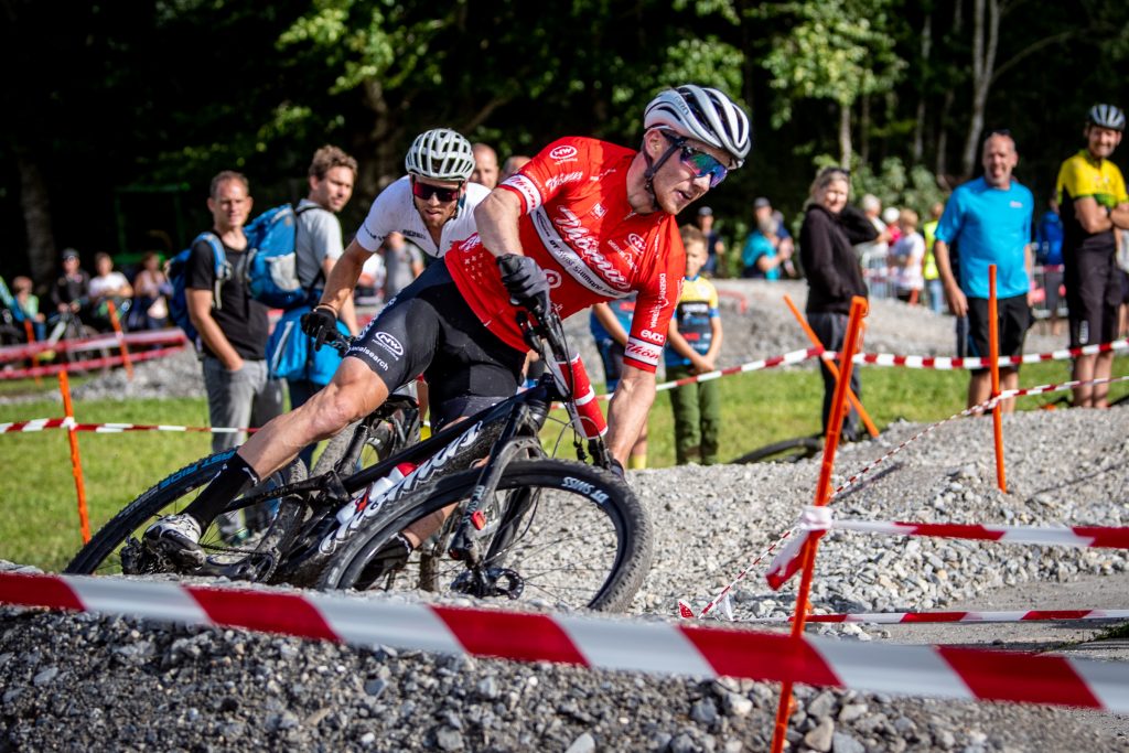 Mathias Flückiger gewinnt Premiere in Gstaad | Thömus RN Swiss Bike Team